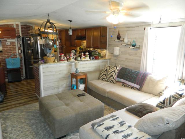2732 Libra Dr