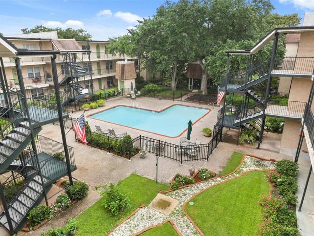 2732 Whitney Place # 203