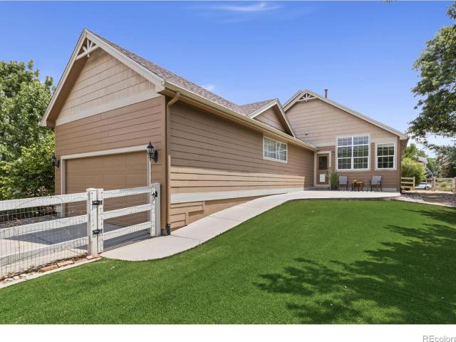 2732 William Neal Parkway