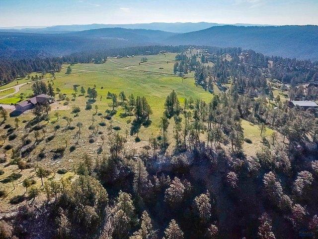 27333 Taylor Ln, Hot Springs, SD 57747