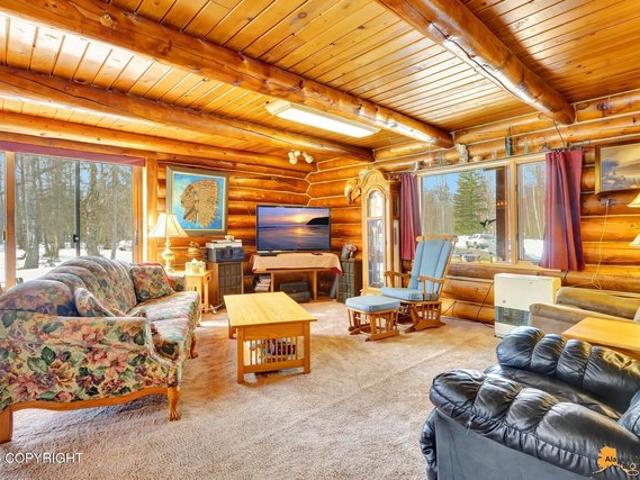 27339 S Talkeetna Spur Rd, Talkeetna, AK 99676
