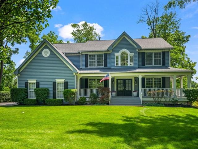 2733 N Elm Ln, Arlington Heights, IL 60004