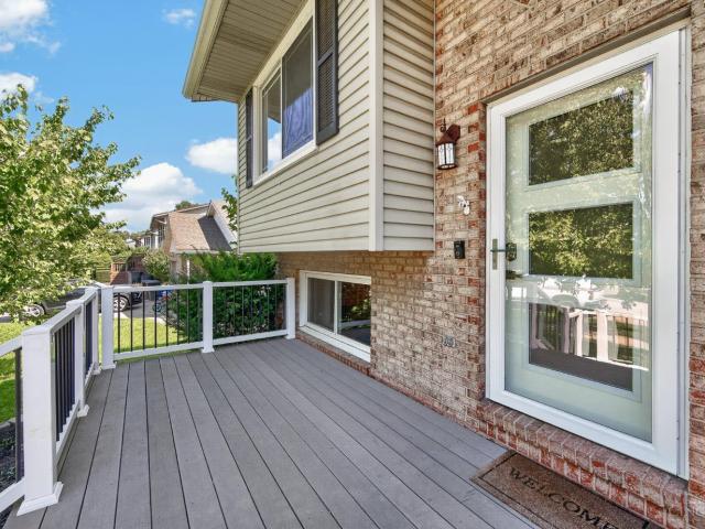 2733 Bradford Drive