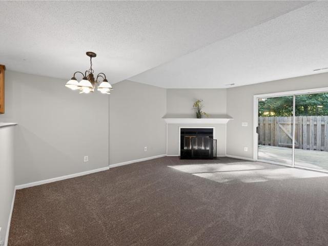 2733 Cottage Place