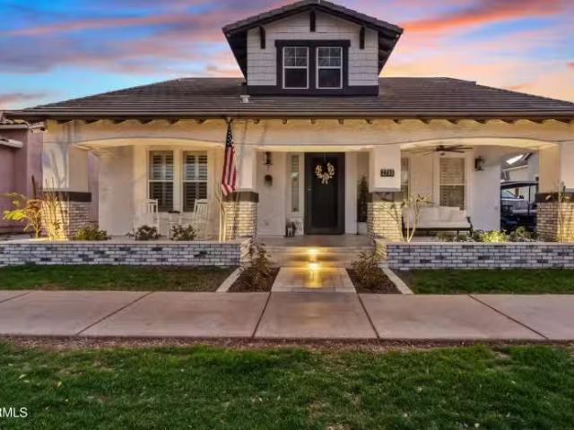 2733 E Virginia St, Gilbert, AZ 85296 MLS 6820205