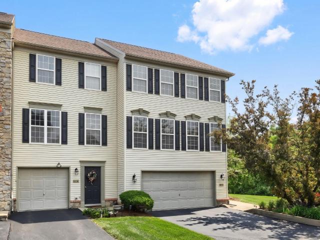 2733 Hunt Club Drive # 73