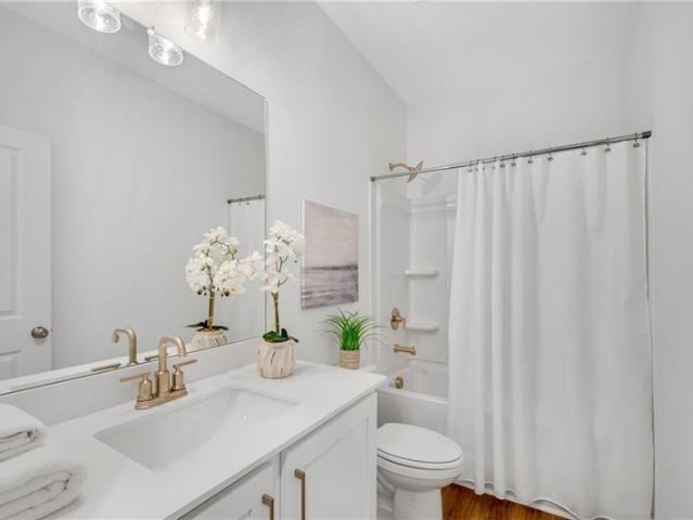 2733 Hallwood Ln, Suwanee, GA 30024 | MLS #7805