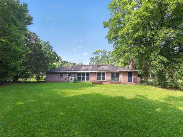 2733 Hermitage Drive