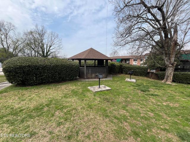 2733 Jersey Ave B302