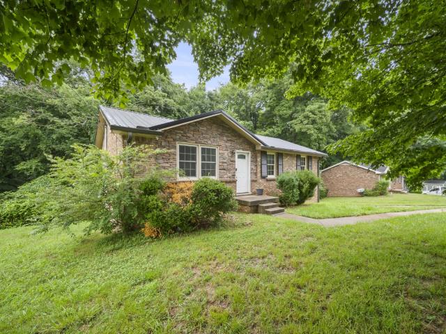 2733 Turner Ln