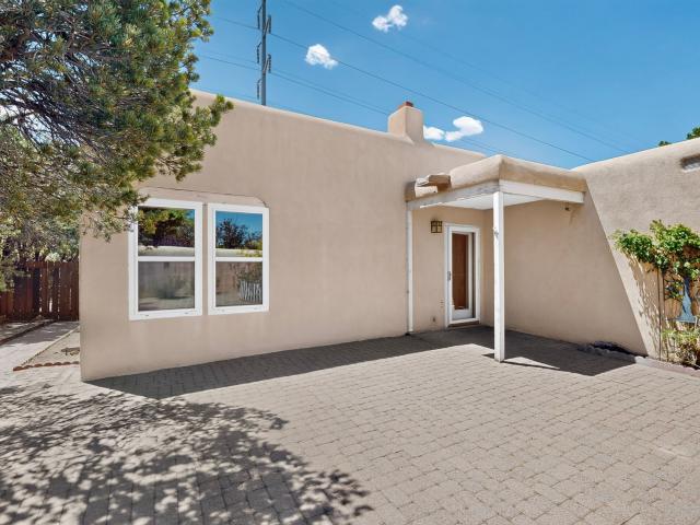 2733 Via Venado