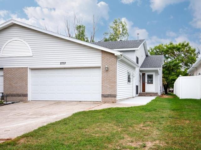 2733 26th Street Cir S, Moorhead, MN 56560
