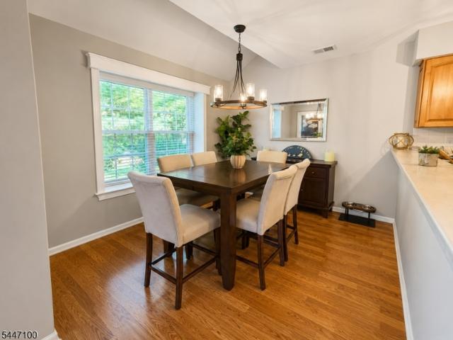 273 Abbey Dr