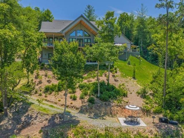 273 Alarka Pt, Bryson City, NC 28713