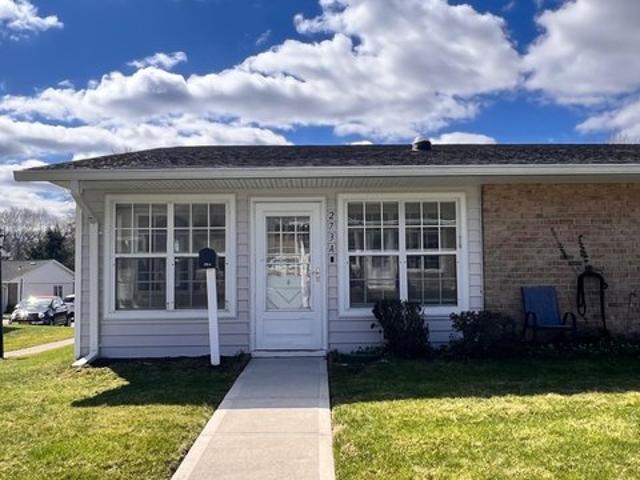 273 Berwick Ct Unit A, Ridge, NY 11961