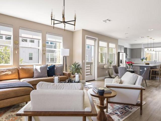 273 Gambrel Cir, Santa Rosa, CA 95403