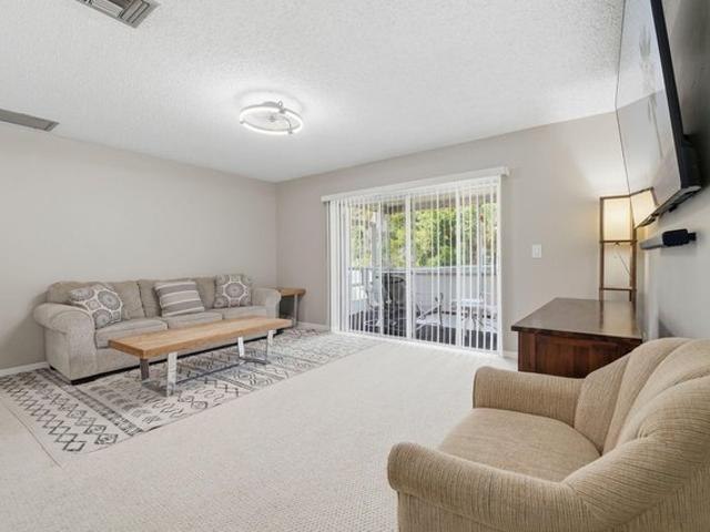 273 Easy St, Sebastian, FL 32958