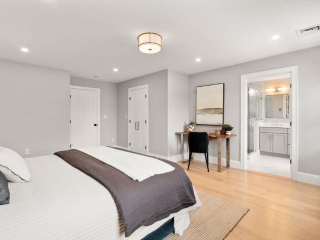 273 Edenfield Ave, Watertown, MA 02472 | MLS #73492