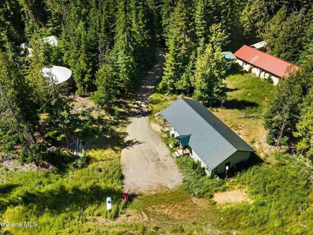 273 Flume Creek Rd, Sandpoint, ID 83864