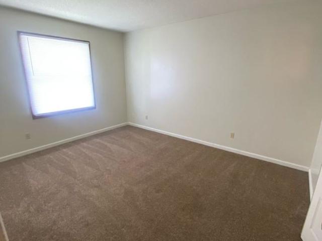 273 Keystone Dr 2 Bedroom Apartment for Rent at 273 Keystone Dr, Rantoul, IL 61866
