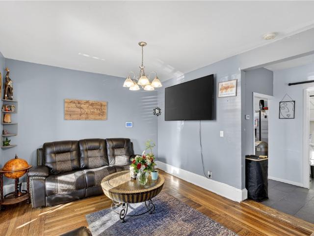 273 Montgomery Avenue