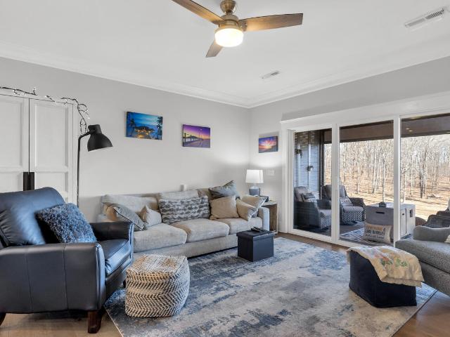 273 Moon Bay Drive # 7