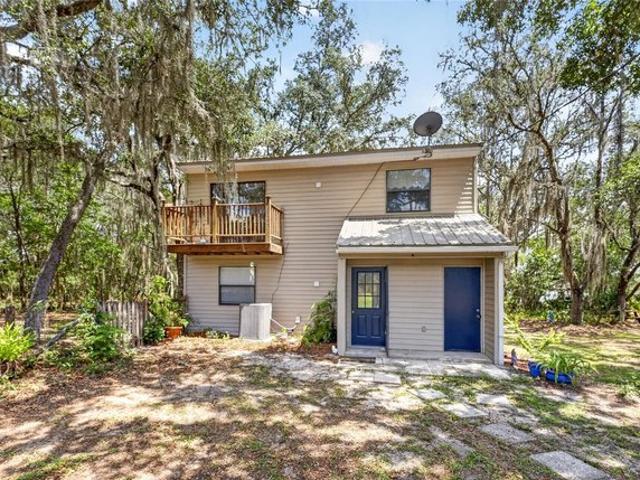273 Neal Rd, Hawthorne, FL 32640