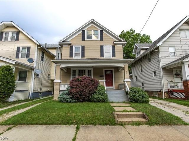 273 S Portage Path, Akron, OH 44302