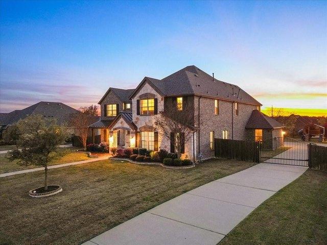 273 Shallow Brook Dr, Sunnyvale, TX 75182