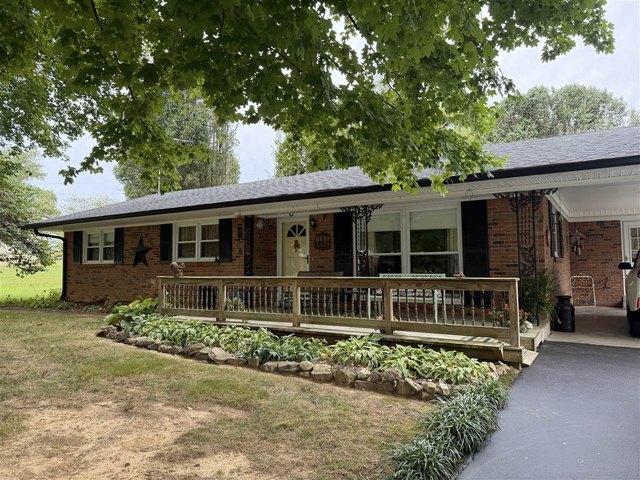 273 Shawnee Dr, Scottsville, KY 42164