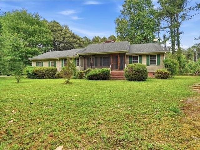 273 Sweatt Rd, Suffolk, VA 23438