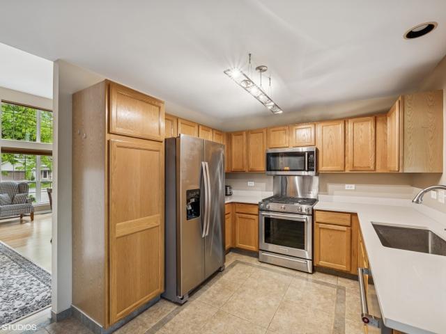 273 W Prairie Lane