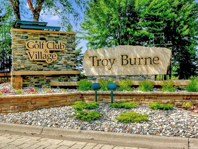 273 Turnberry Court