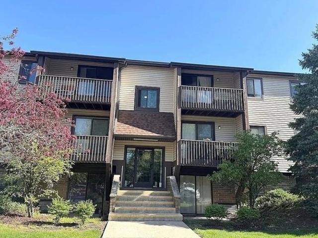 27441 Westown Blvd Apt 1811, Westlake, OH 44145