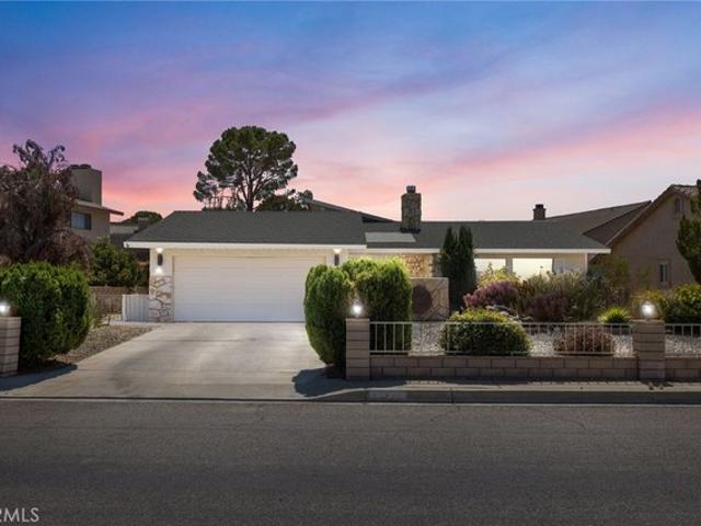 27448 Outrigger Ln, Helendale, CA 92342