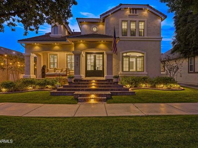 2744 E James St, Gilbert, AZ 85296