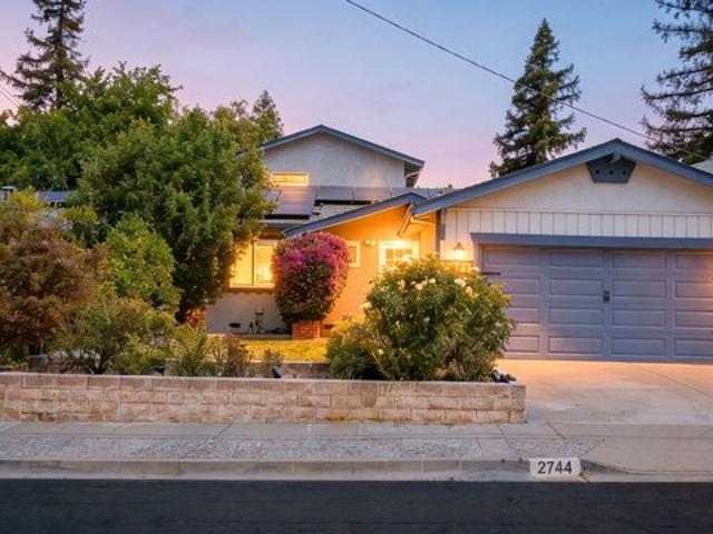 2744 Kennedy St, Livermore, CA 94551