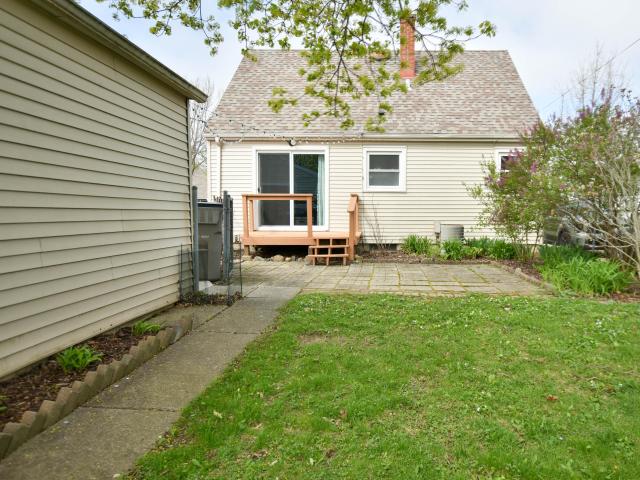 2744 S 71st St