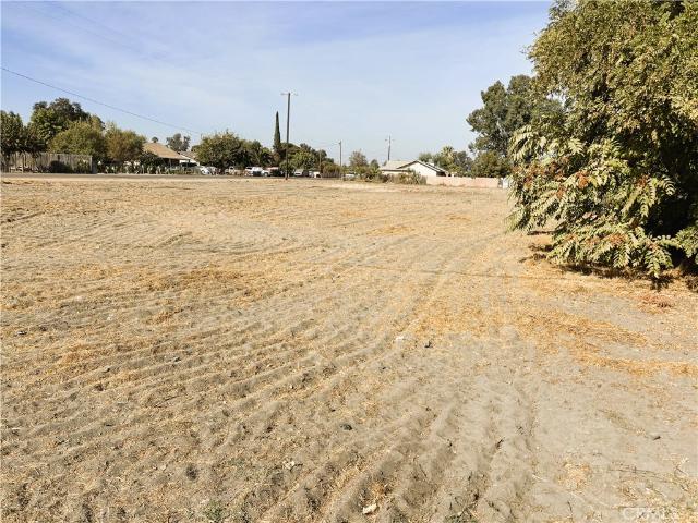 2744 Sherman Ave, Corcoran, CA 93212 | MLS #FR26072 | Compass