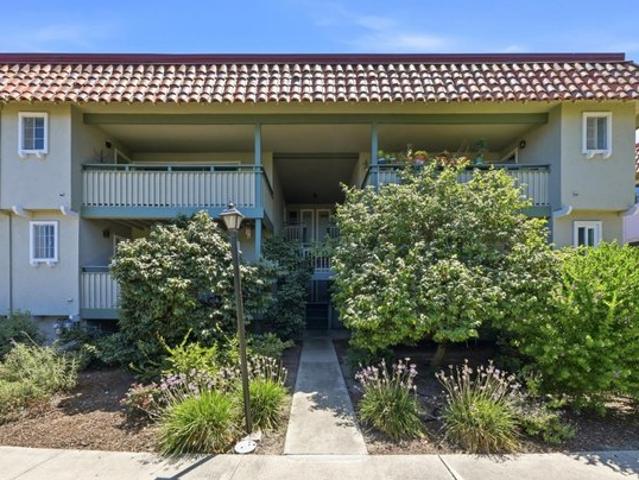 2745 Mauricia Ave Apt B, Santa Clara, CA 95051