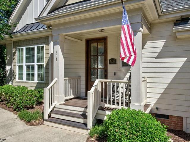 2745 Oberlin Rd Unit 103, Raleigh, NC 27608