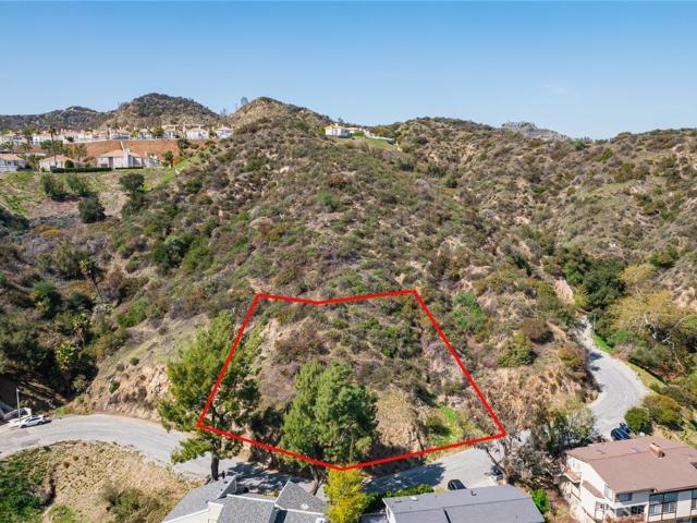 2745 Kennington Drive