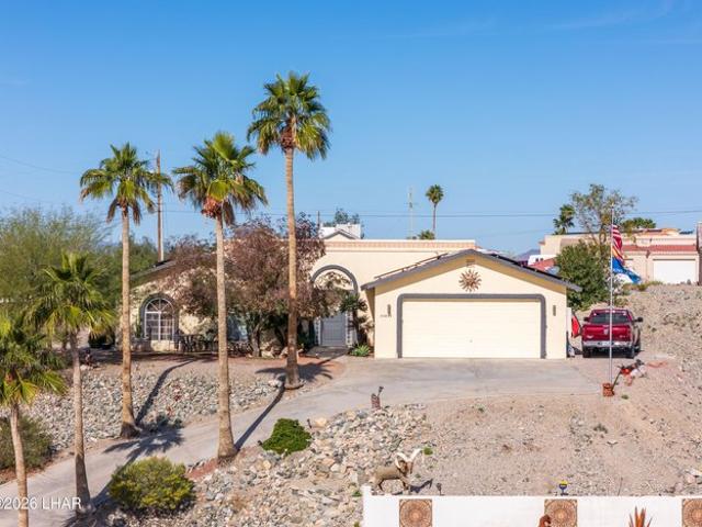 2745 Papeete Dr, Lake Havasu City, AZ 86404