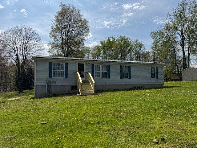 2745 S 1st St, Jamestown, PA 16134