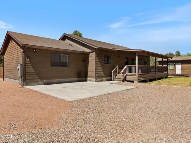 2745 Senior Center St, Overgaard, AZ 85933