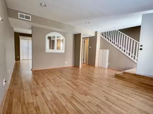 27466 Country Glen Rd, Agoura Hills, CA 91301