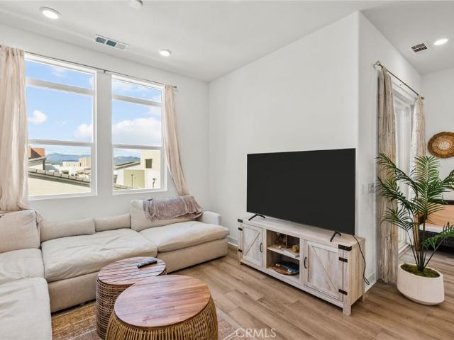 27466 Mercantile Ct, Unit 303, Valencia, CA 91381 | MLS #SR26085