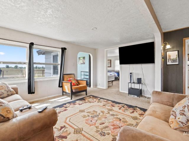 27468 Upper Pleasant Ridge