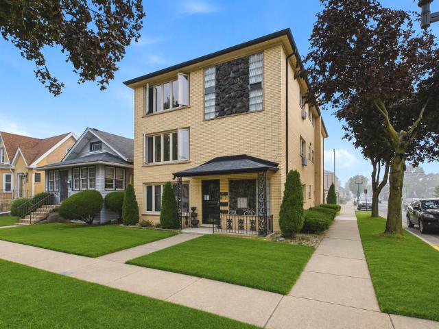2746 N 75th Court Unit 3, Elmwood Park, US, IL