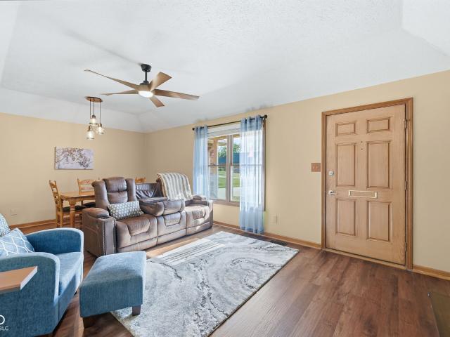 2746 Colony Lake West Drive